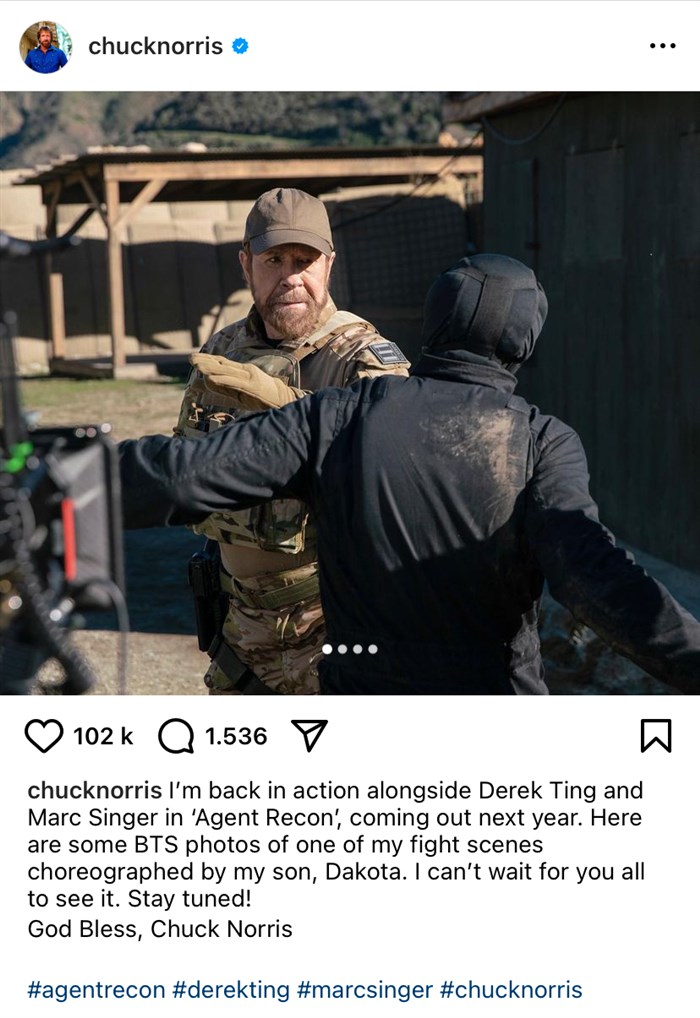 (Фото) 84-годишниот Чак Норис: Се чувствувам како да имам 48 години - За Се